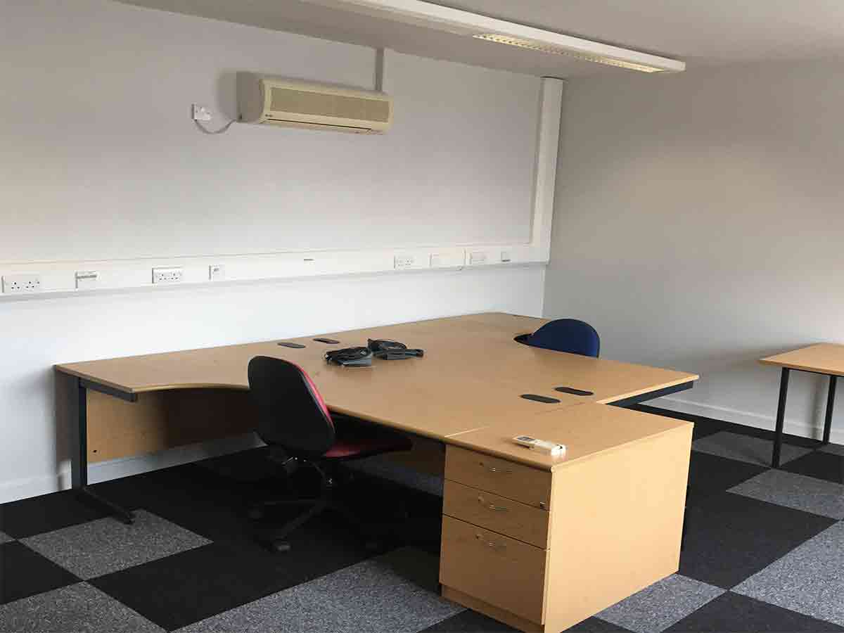 Business Centre Leeds Cardigan Fields Kirkstall LS4 2BL